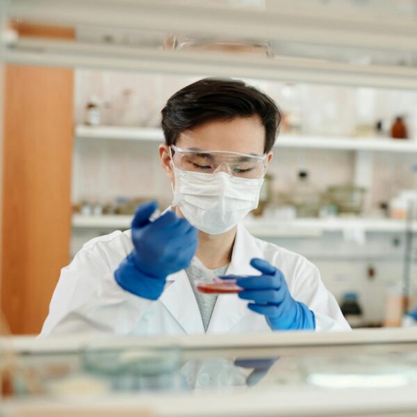 Advanced Medical Research Centre to Grow Ottawa’s Life Sciences Sector ...